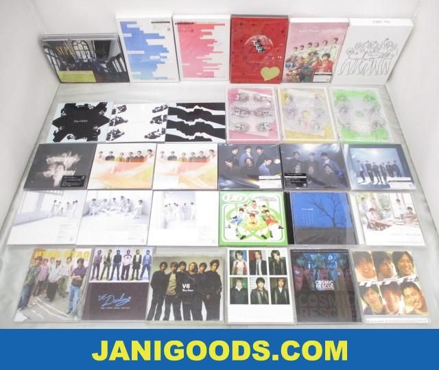 【やや傷や汚れあり】V6 CD/DVDセット SUPER Very best/TWENTIETH TRIANGLE TOUR 戸惑いの惑星/LIVE TOUR 2017 The ONES 等 ...