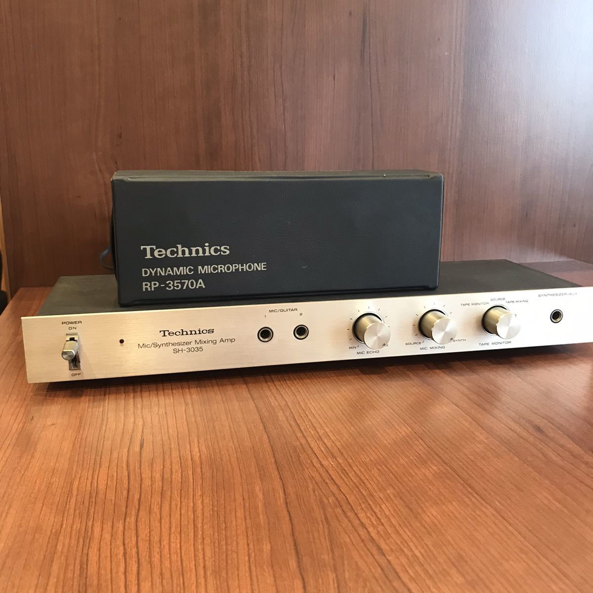 【傷や汚れあり】通電確認済み 動作未確認 Technics テクニクス ミキシングアンプ SH-3035 RP-3570A マイク オーディオ ...