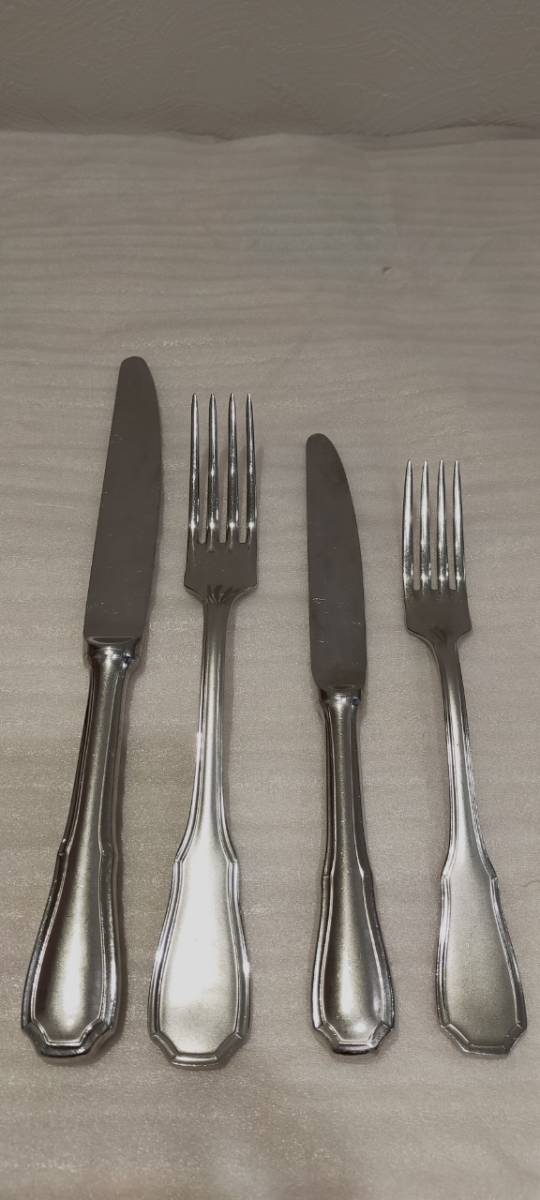 【目立った傷や汚れなし】フランス軍 第4外人連隊 ナイフ&フォーク 4本セット 士官用 4e Regiment Etranger Officier couteau fourchette ...