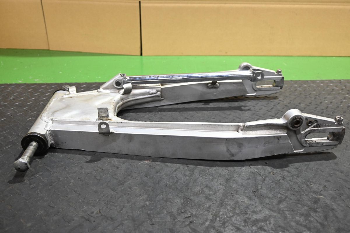 【中古】S218 当時物 純正 GSX1100E スイングアーム 0018 検) GSX750E ベコ GS1000 GS1000S GSX1100Sの落札情報詳細 - ヤフオク落札価格検索 ...