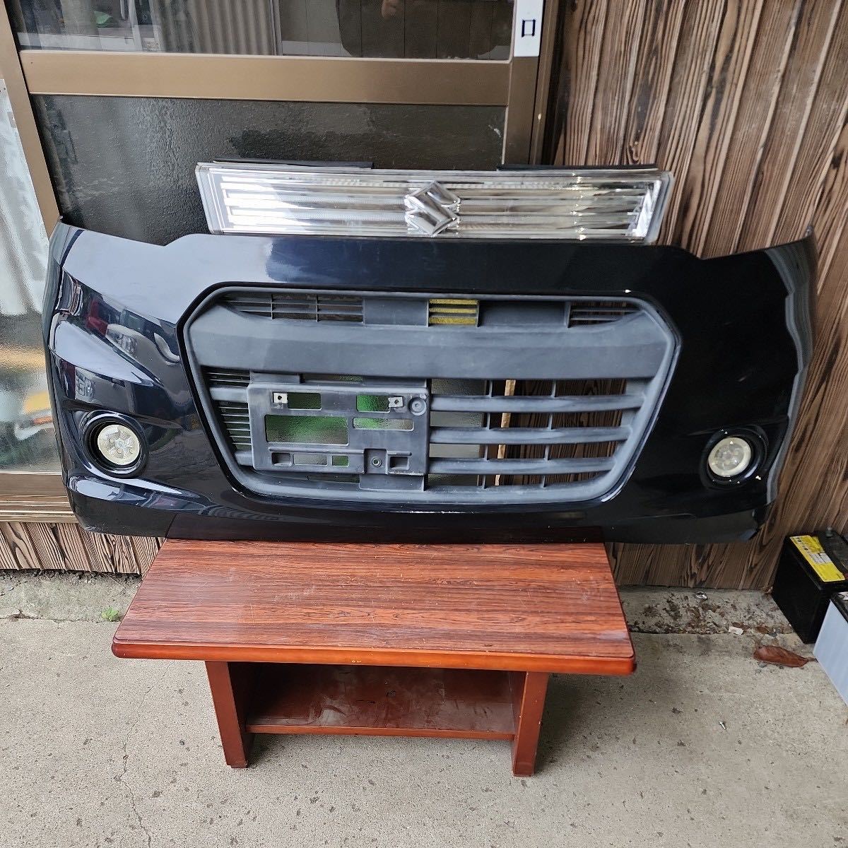 【やや傷や汚れあり】ワゴンR スティングレー MH34S フロントバンパー フォグ付 カラー/ZJ3 (332)の落札情報詳細 - Yahoo!オークション落札価格検索 オークフリー