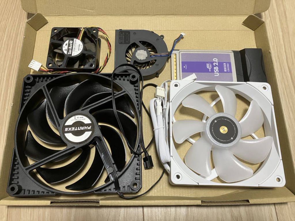 【目立った傷や汚れなし】ARGB Thermalright製CPUファン 12cm PWM 4pin ホワイト おまけ14cm 6cm FAN ...
