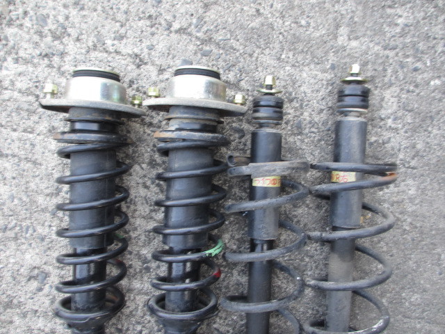 【傷や汚れあり】ライフ② H13 Fストラット左右Rショックサス左右 JB1 50，365Km 1台分の落札情報詳細 - Yahoo!オークション落札価格検索 オークフリー