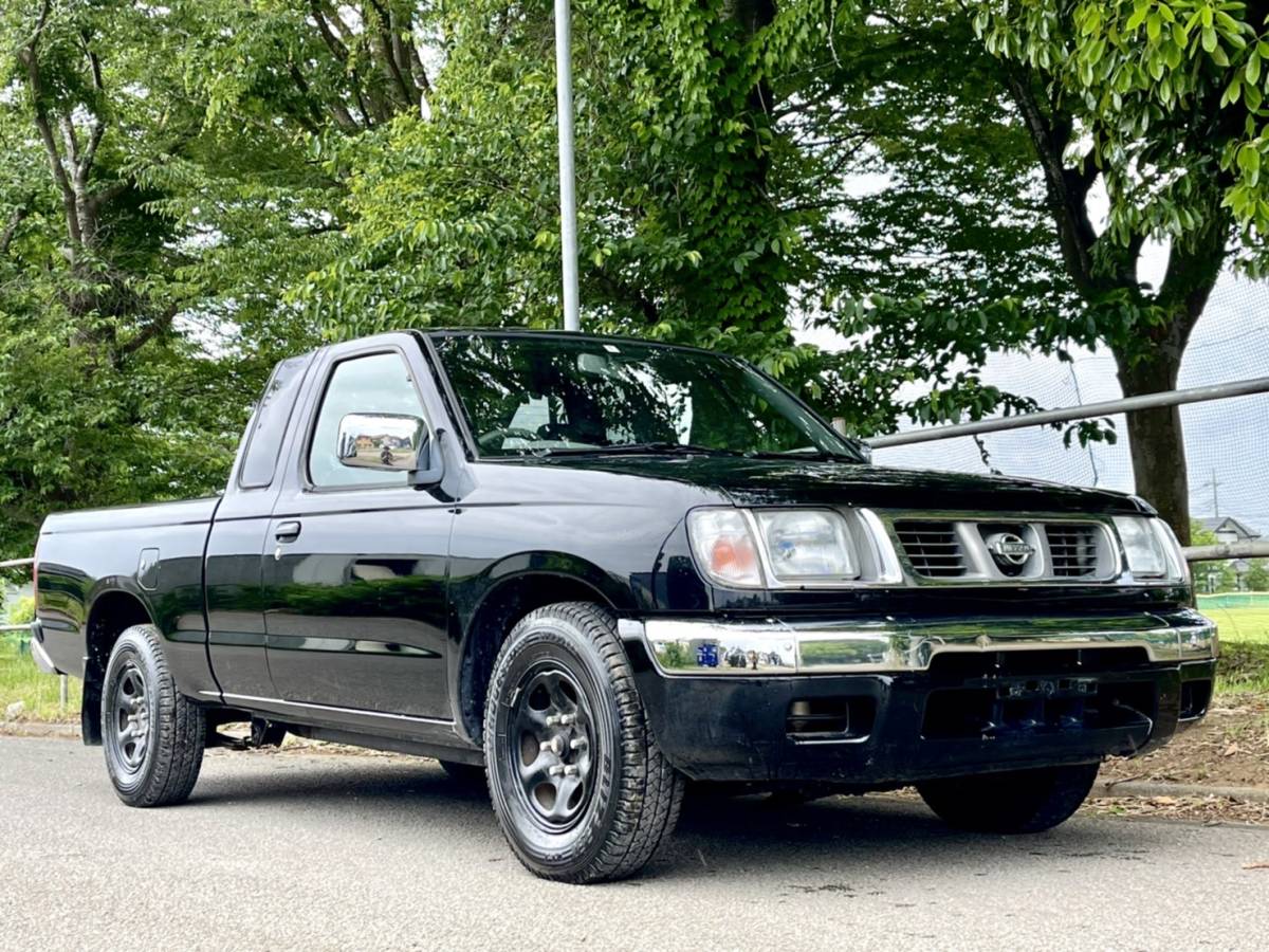 【走行距離 263,000 km】☆ 千葉発 ☆ 希少 ☆ ダットサントラック D22 AX キングキャブ ☆ コラムAT ☆ サンルーフ付き ...