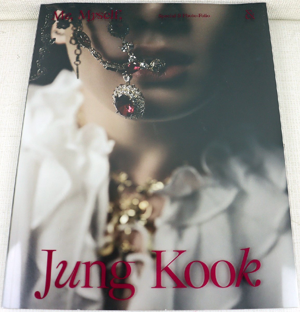 【傷や汚れあり】P 中古品 雑誌 BTS ジョングク Special 8 Photo-Folio Me, Myself, & Jung Kook‘Time Difference’ 写真集 ...
