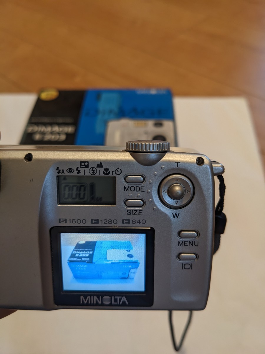 【全体的に状態が悪い】MINOLTA ミノルタ デジカメ デジタフカメラ 平成 ディマージュ E203 DiMAGE 2002年8月購入 箱付き 通電確認済 ジャンク 21年前の落札情報詳細 ...