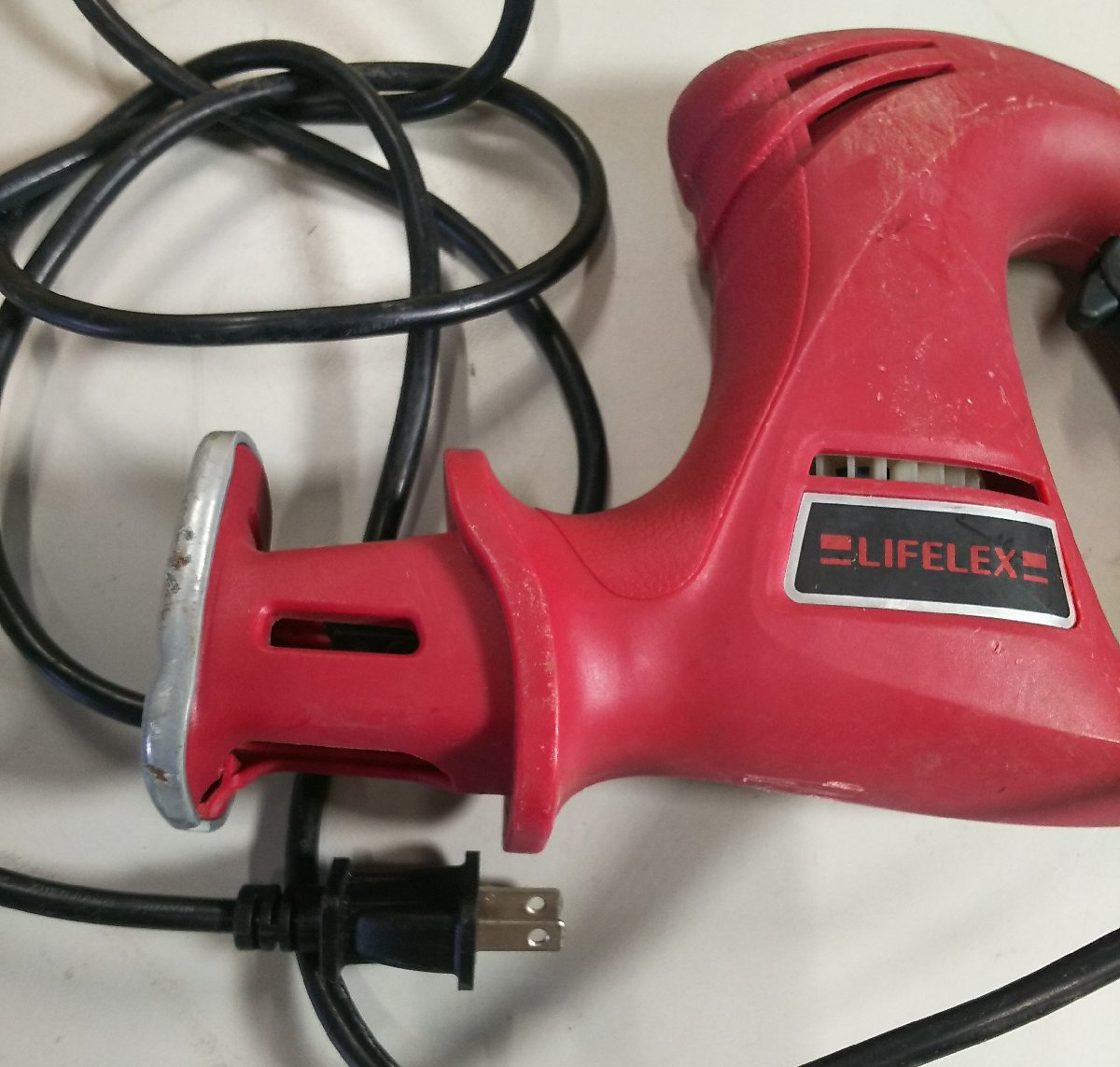 【目立った傷や汚れなし】★LIFELEX★電気のこぎり KN-10DN 空転確認済み 工具 DIY AC100V 中古品 #05Z2914a80の落札情報詳細 - ヤフオク落札価格検索 オークフリー