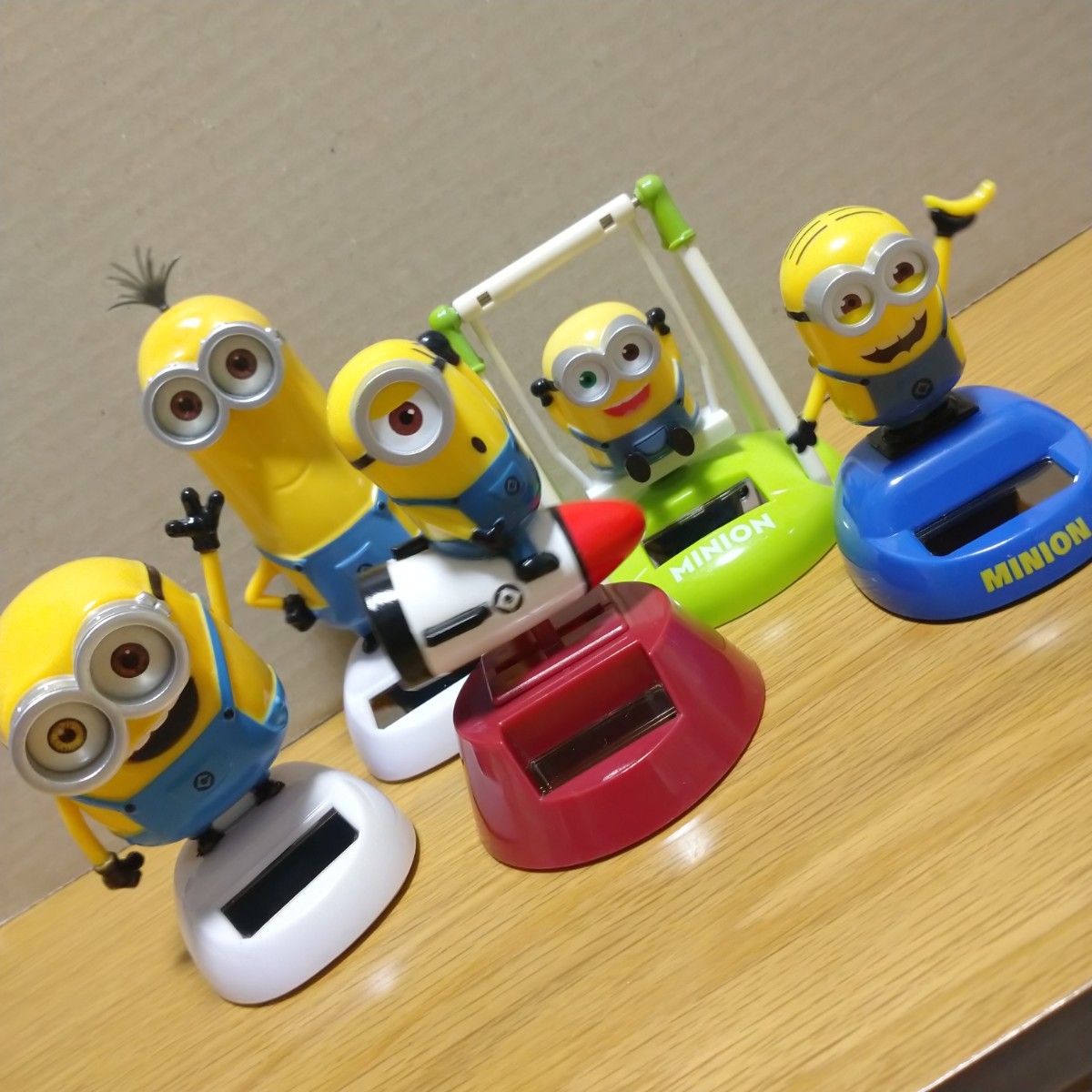 【やや傷や汚れあり】minions minion ソーラー ボブ solar bob マスコット セット ミニオンズ ミニオン コレクション ...
