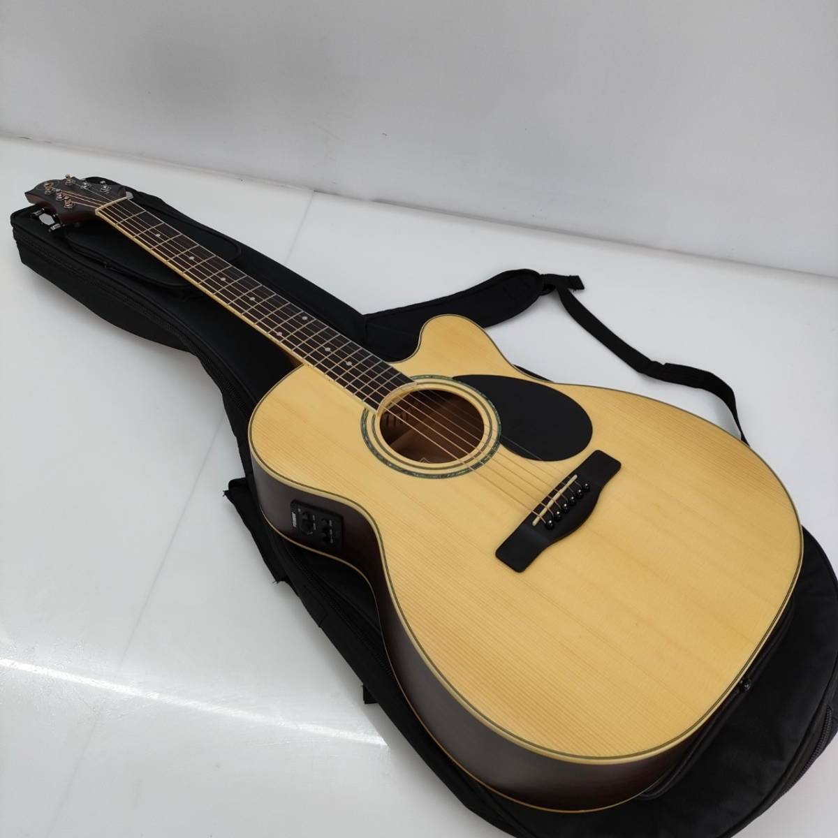 【傷や汚れあり】Greg Bennett/グレッグベネット アコースティックギター ASOMの落札情報詳細 - ヤフオク落札価格検索 オークフリー