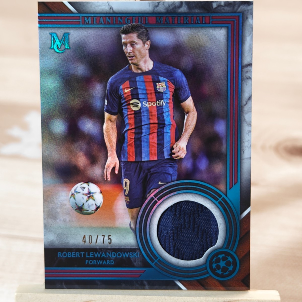 【目立った傷や汚れなし】限定75枚 2022-23 Topps Museum Collection Robert Lewandowski ...