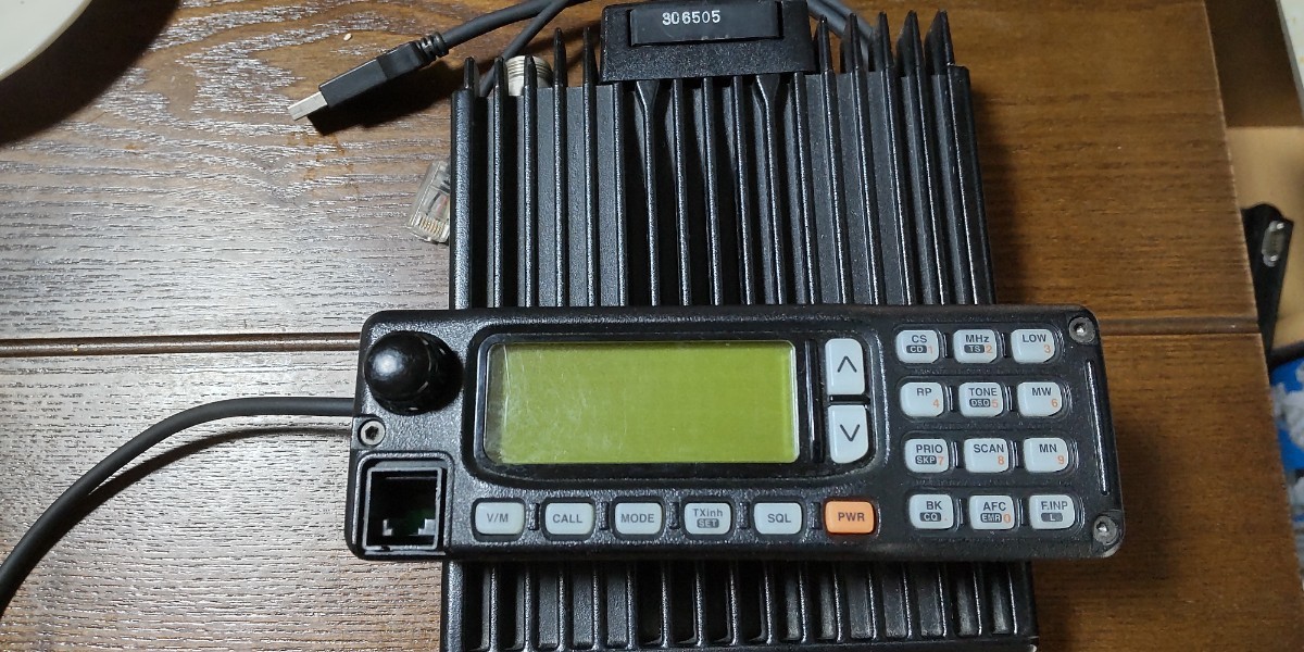 【傷や汚れあり】ICOM ID−1 1200mhz アイコムの落札情報詳細 - ヤフオク落札価格検索 オークフリー