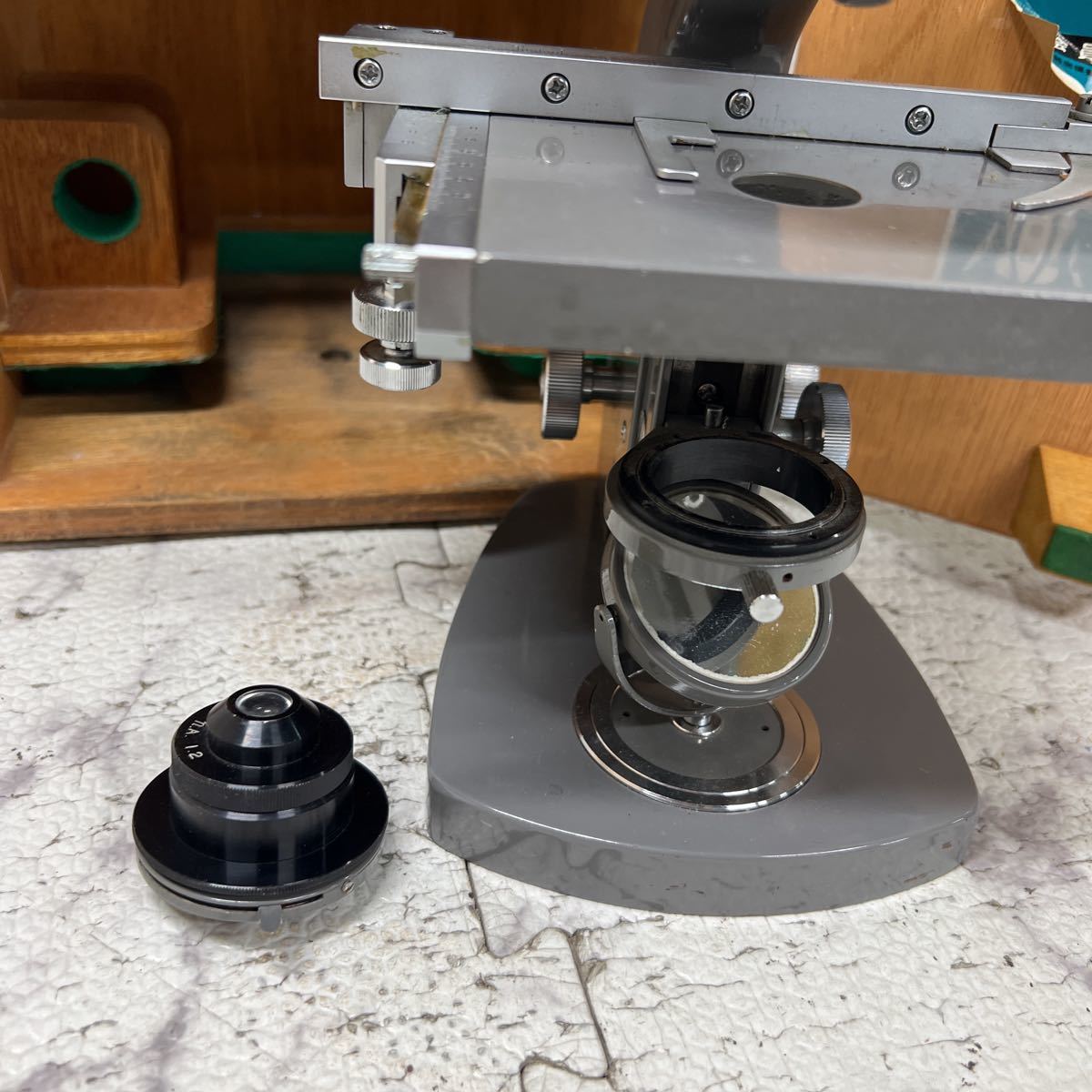 【傷や汚れあり】PCN98-462 激安 SHIMADZU SEISAKUSHO 顕微鏡 MICROSCOPE SLB-1 動作未確認 ...