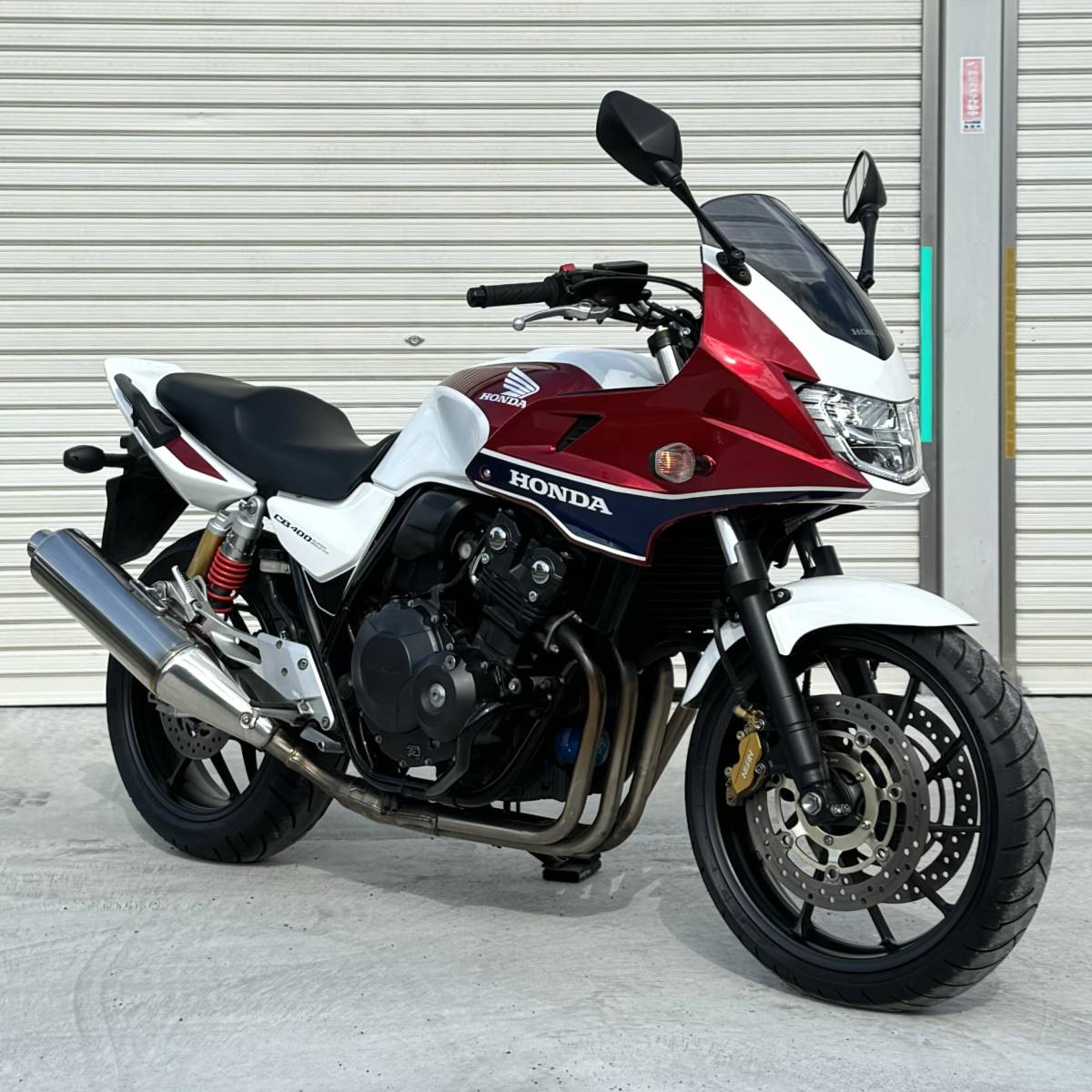 【傷や汚れあり】 CB1300SF 純正フロントホイール（ゴールド 17×3.50 SC54 前期 ABSなし ホンダ CB1300SB ...