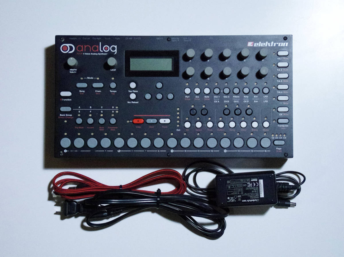 【やや傷や汚れあり】Elektron Analog Four MK1 / シンセサイザー machinedrum monomachine Roland TB-303 MC-202 KORG ...