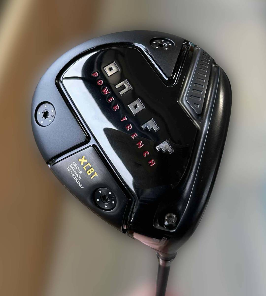 【未使用に近い】オノフ ドライバー クロ 黒 9.5° Sシャフト：CBT:624D カーボン 黒オノフ ONOFF KURO DRIVER ...