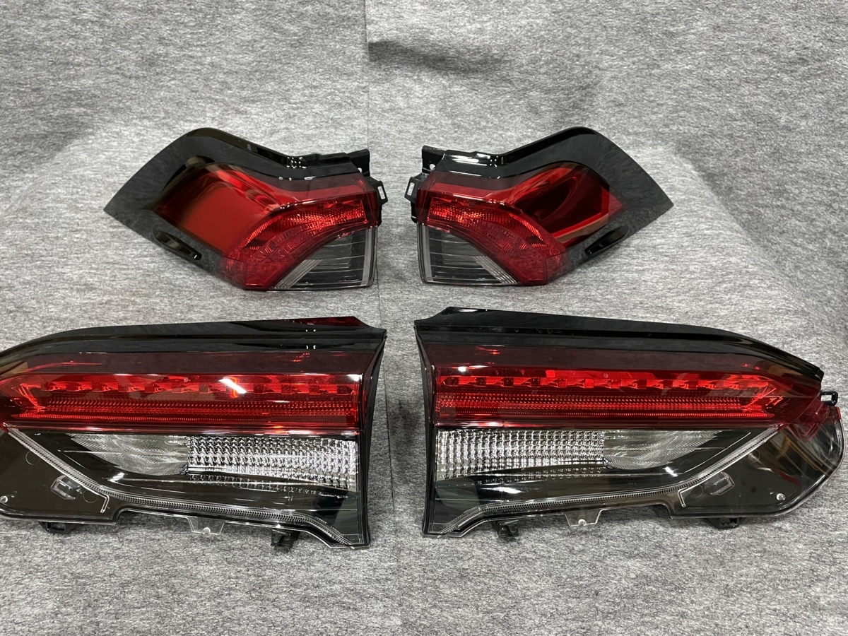 【未使用に近い】【新車外し】送料無料 トヨタ RAV4 テールライト 左右 セット 1台分 極美品 AXAH52 AXAH54 MXAA52 MXAA54 50 ICHIKOH 42-97 ...