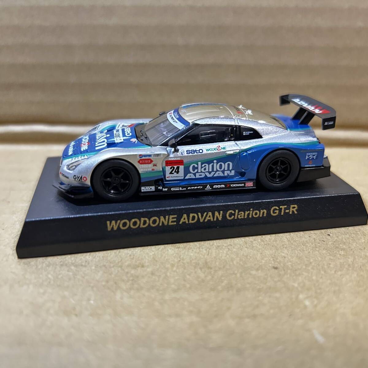 【目立った傷や汚れなし】1/64 京商 サンクス スーパーGT 2009 WOODONE ADVAN Clarion GT-R #24 R35 GT-R ニッサン アドバン クラリオンの落札 ...