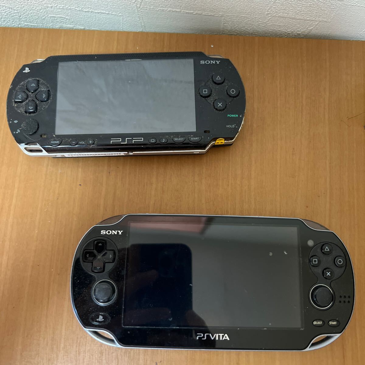 【傷や汚れあり】【2台セット】SONY PSP PSVITA ソニー PSP-1000 PCH-1100 ジャンク扱い プレイステーション ...