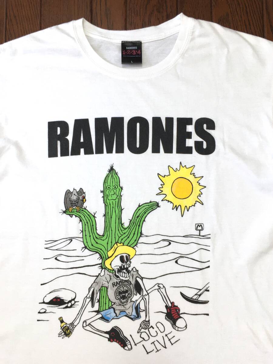 【やや傷や汚れあり】UK製 ラモーンズ RAMONES LOCO LIVE 骸骨 Tシャツ L 白 ホワイト ドクロ スカル パンク ロック バンド PUNK ROCK 英国製 MADE IN ...