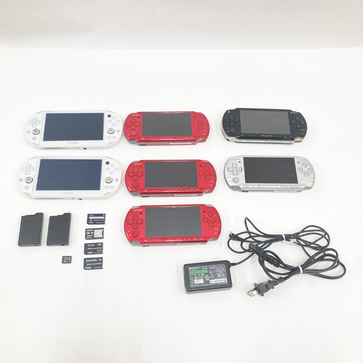 【全体的に状態が悪い】〇〇【1円スタート】 Sony ソニー Psp Psvita 本体 ゲーム機 ジャンク品 7台 現状渡し 全体的に状態が