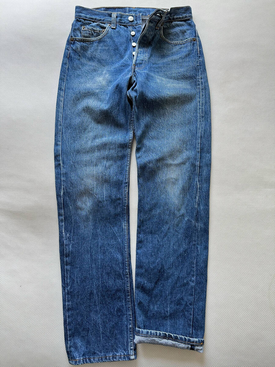 【やや傷や汚れあり】80'S ビンテージ Levi's 501 USA製 W29 / L32 リーバイス ボタン裏刻印546 80年代 Made in USAの落札情報詳細 - ヤフオク落札 ...