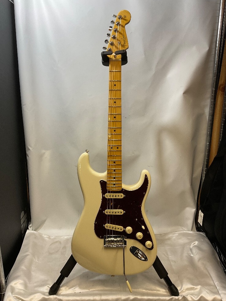 【やや傷や汚れあり】u50052 フェンダーUSA American Professional II Stratocasterの落札情報詳細 - Yahoo!オークション落札価格検索 オークフリー