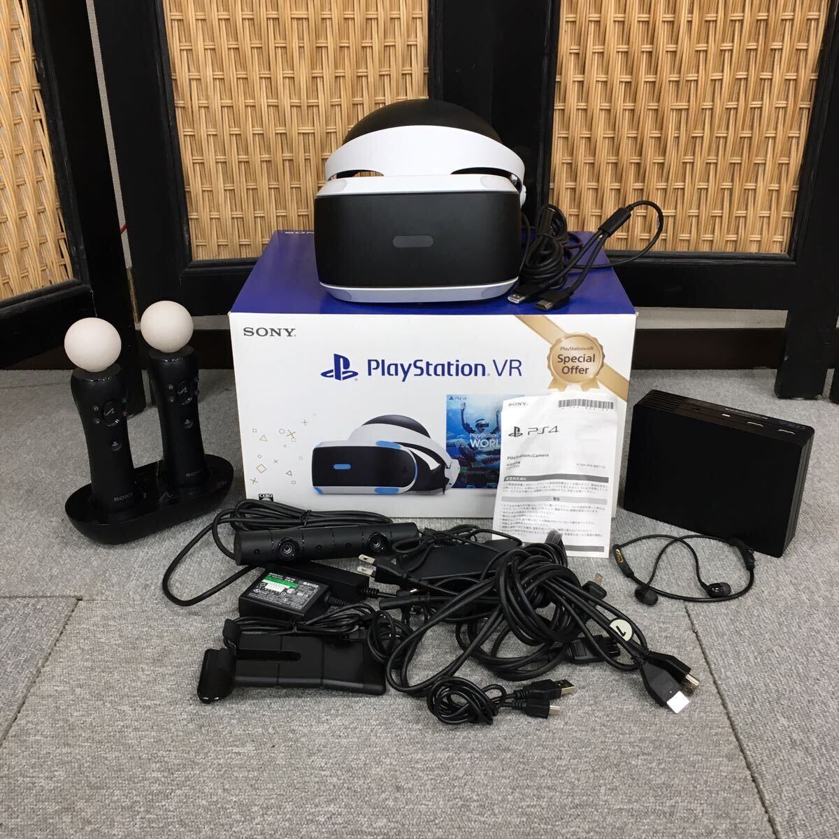 【やや傷や汚れあり】$【売り切り】SONYソニー PlayStationVR＋PlayStation Moveセット CUH-ZVR2/CECH-ZCM1J VRヘッドセット コントローラー ...