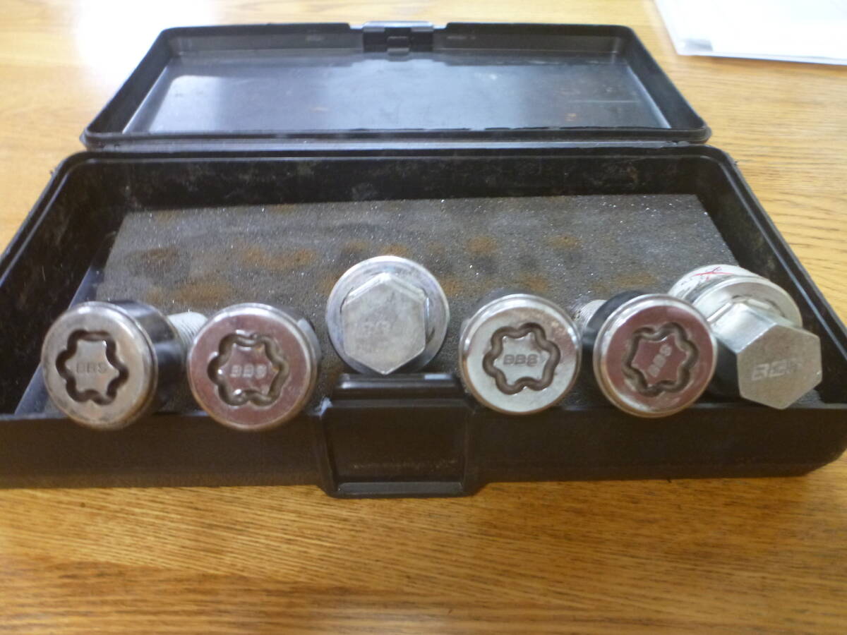 【傷や汚れあり】BBS McGard マックガード ロックボルト M14×P1.5 60°テーパー座面 首下30mm程度 ベンツ AUDI VWの落札情報詳細 - Yahoo!オークション落札 ...