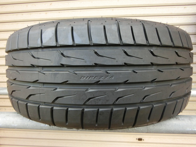 【目立った傷や汚れなし】★ 235/45R17 ★ 1本 ★ DUNLOP ★ DIREZZA DZ102 約9.9分山 2022年製 235/45-17 235/45/17の落札情報詳細 ...