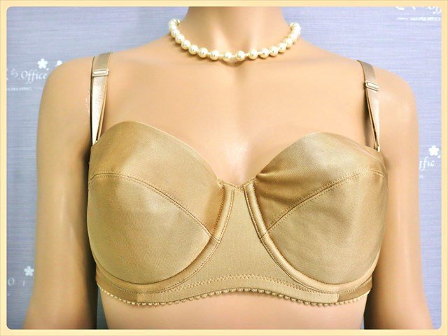 【目立った傷や汚れなし】CE2-E40☆//E75/大きいカップ☆CHARLEシャルレ♪FA142*ナチュラルカラー☆ノンレース*補正ブラ※一番安価で送料はゆうパケット250円の落札情報詳細 ...