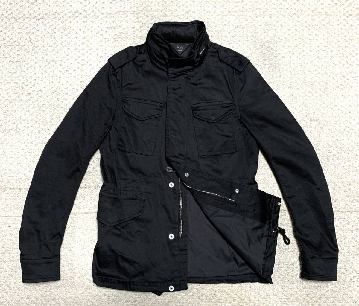 【未使用に近い】新品同様:wjk BLACK.ストレッチコットン M-65 ジャケット 1(黒/Wジップ開/肩40幅45丈65/裏地付/ドレス/ミリタリー/junhashimoto akm ...