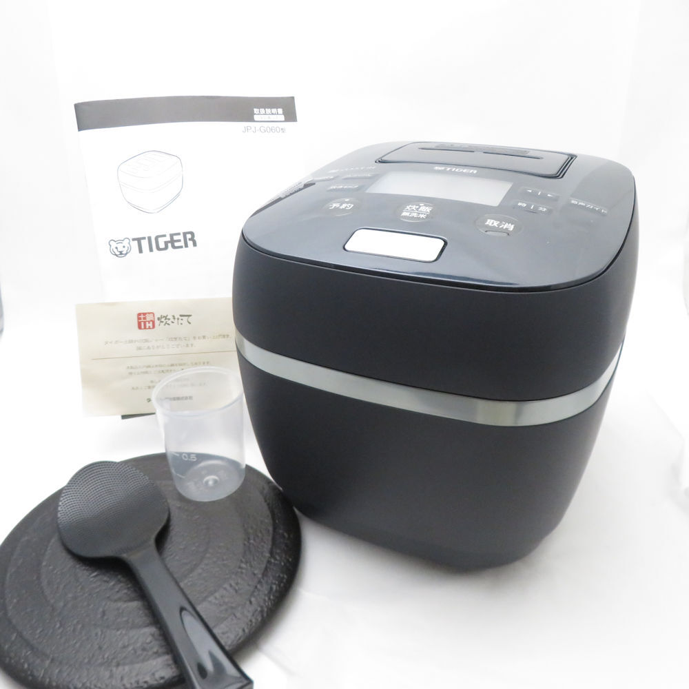 【目立った傷や汚れなし】美品 TIGER タイガー JPJ-G060 土鍋圧力IHジャー炊飯器 炊きたて 土鍋ご泡火炊き 炊飯専用家庭用圧力がま 0.63L 3.5合 土鍋ふた付 ...