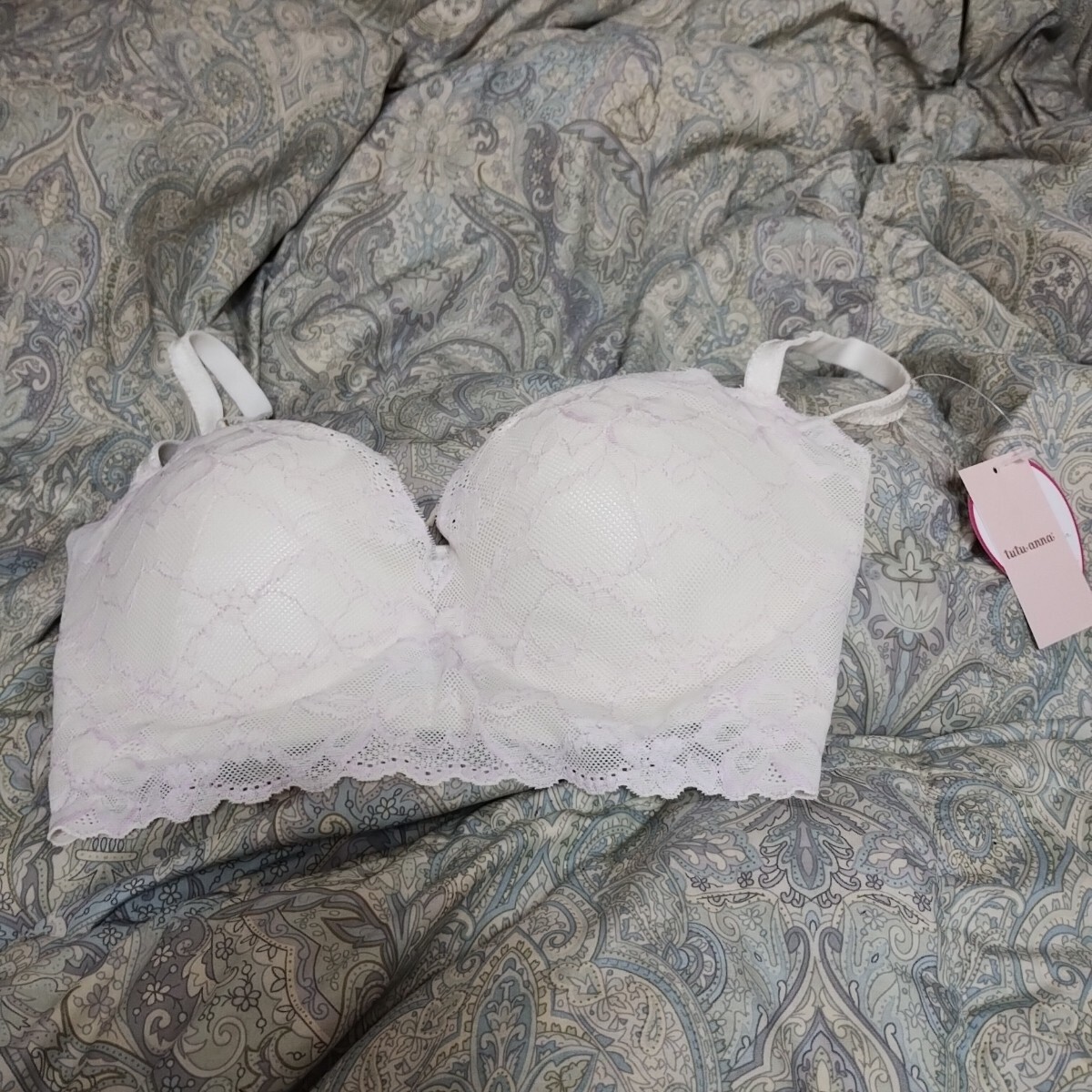 【未使用】チュチュアンナtutuanna奇跡のふっくら丸胸バルーンブラ白色ホワイトピンク色花柄ブラジャーF65の落札情報詳細 - Yahoo!オークション落札価格検索 オークフリー