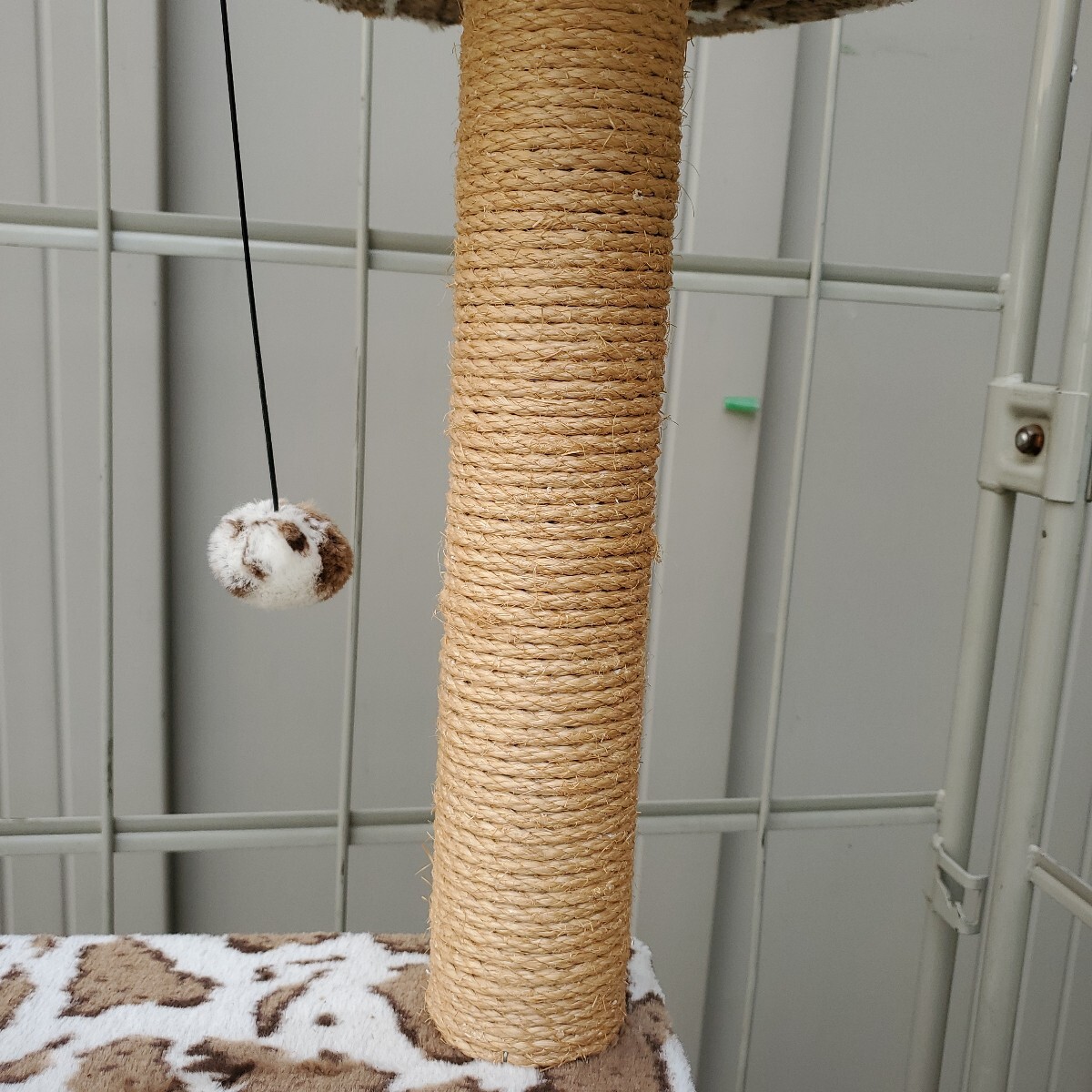 【傷や汚れあり】★中古 キャットタワー 高さ約130cm 横幅約65cm ヒョウ柄 レオパード 猫タワー 爪とぎ ネコタワー おしゃれ 猫用品 底割れ有 204-97の落札情報詳細 ...