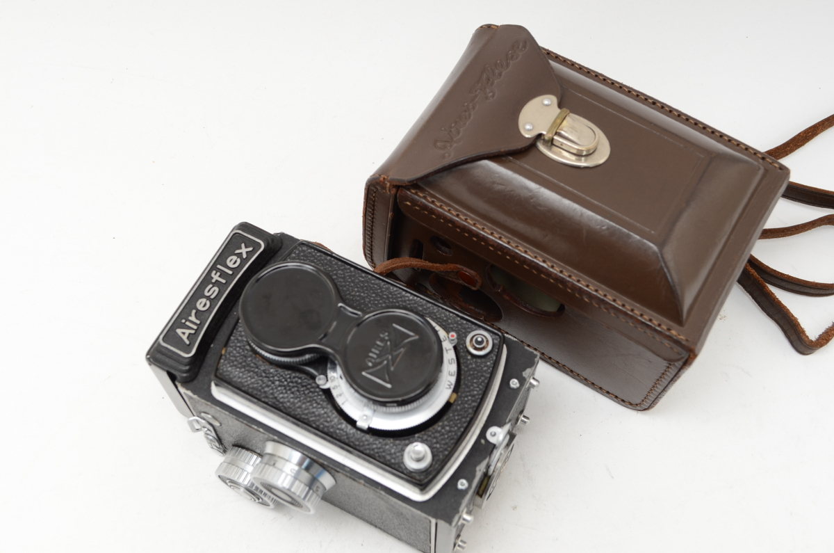 【やや傷や汚れあり】AIRES REFLEX MODEL YIII Excellsior 1:3.5 f=7.5cm WESTER shutter w/case,boxの落札情報詳細 ...