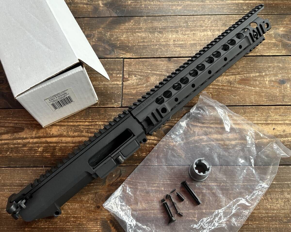 【目立った傷や汚れなし】IRON AIRSOFT KAC スタイル URX 3.1 10.75 インチ ハンドストップ 付 RAS M4 ...