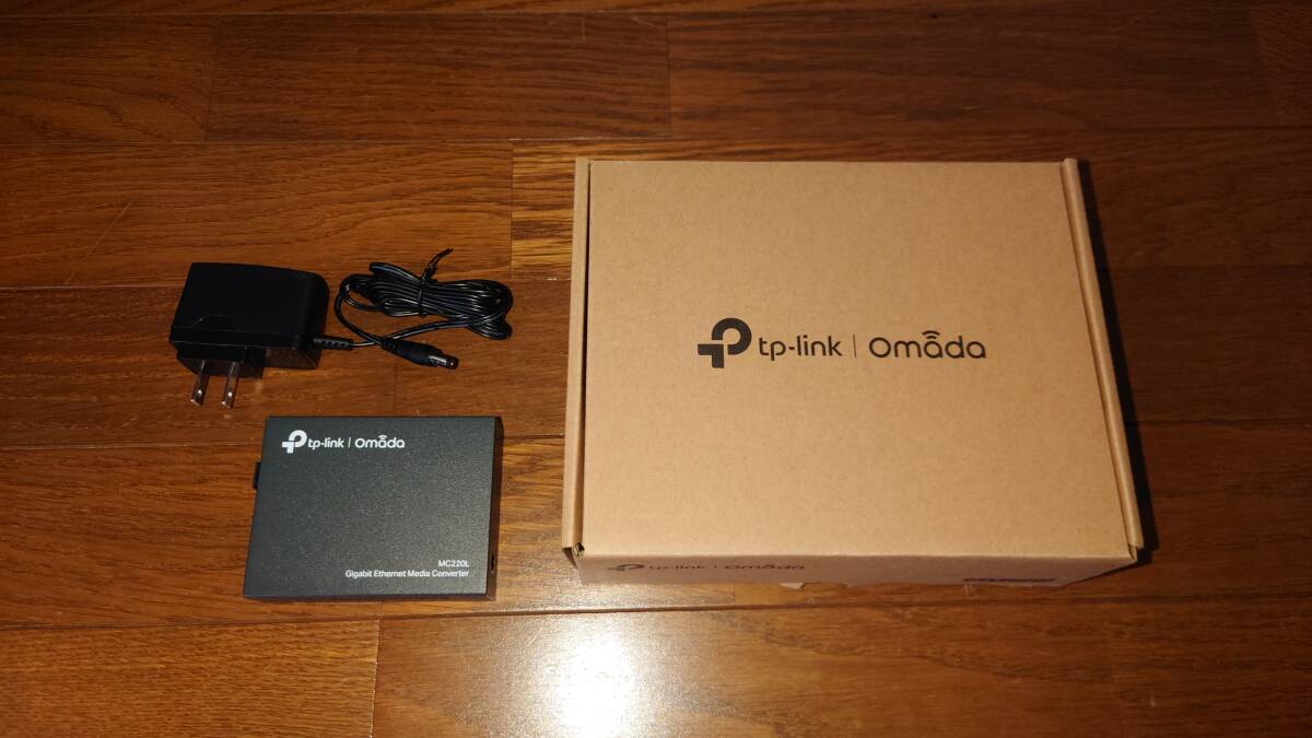 【やや傷や汚れあり】【美品】tp-link Omadaギガビット SFPメディアコンバーター MC220L（光LANアイソレーター iFi ...