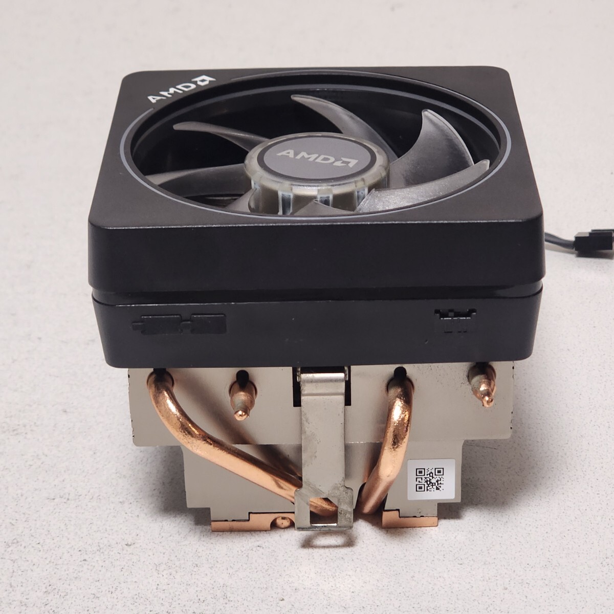 【やや傷や汚れあり】【送料無料】AMD Wraith Prism Ryzen付属CPUクーラー Socket AM4・AM5等対応 PCパーツ ...