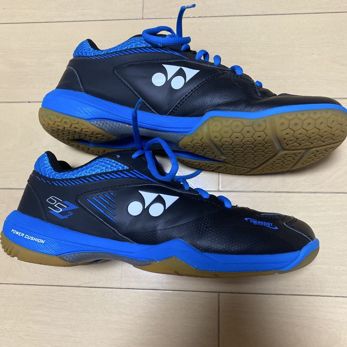 【やや傷や汚れあり】YONEX ヨネックス バドミントンシューズ パワークッション 65Z2 26.0cmの落札情報詳細 - Yahoo ...