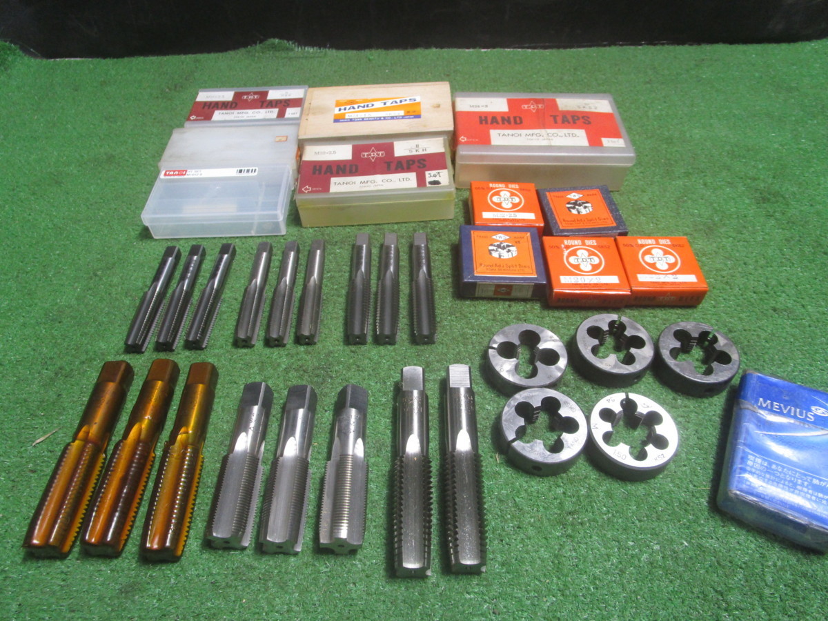 【新品】イ飯d536 TANOI 田野井 ハンドタップ ねじ切りダイス 組み合わせ タップM16×1.5～M24×1.5 ダイスM16×2～M27×1.5★計25点セットの落札情報詳細 ...