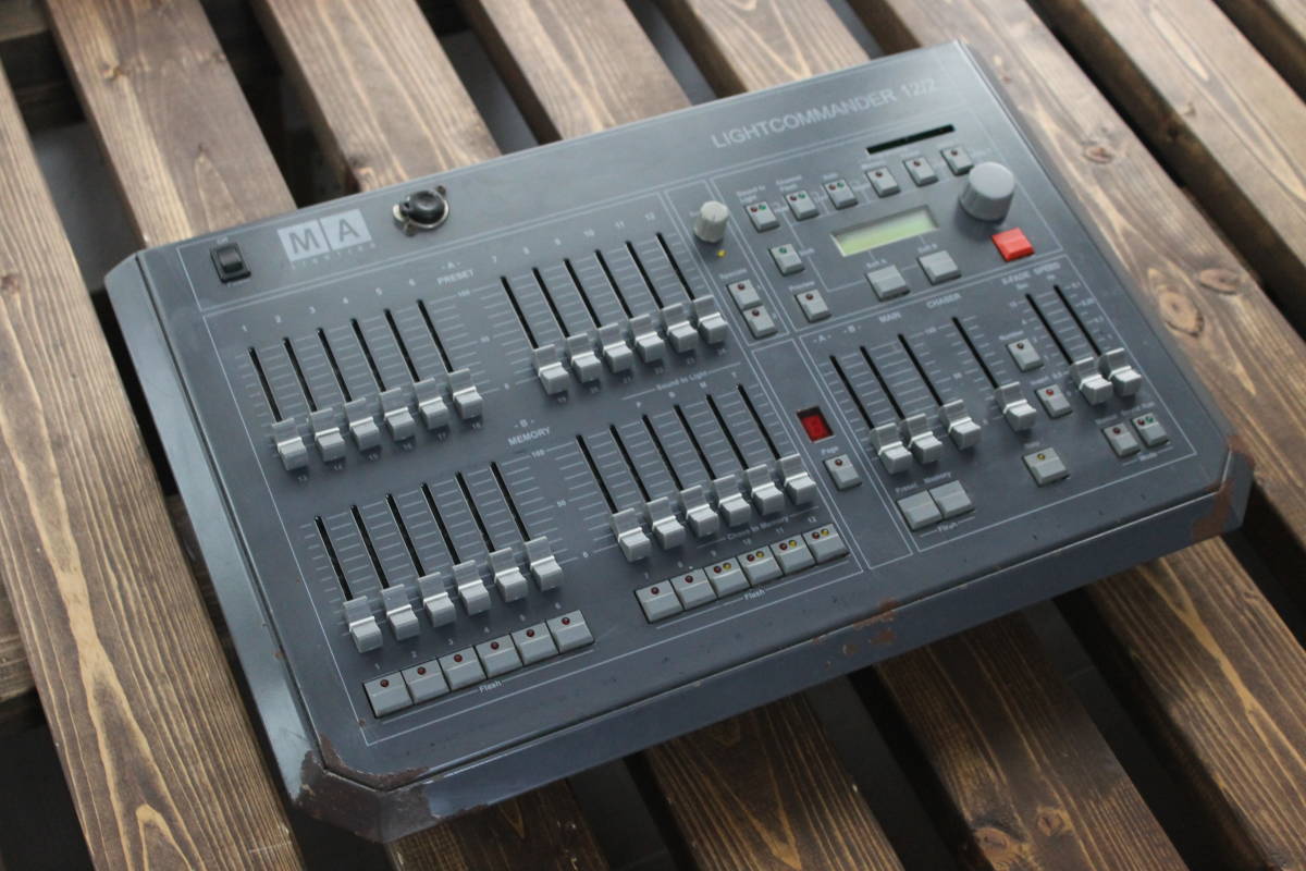 MA Lighting LIGHTCOMMANDER 12/2 調光卓 DMX コントローラーの落札情報詳細 - ヤフオク落札価格検索 オークフリー