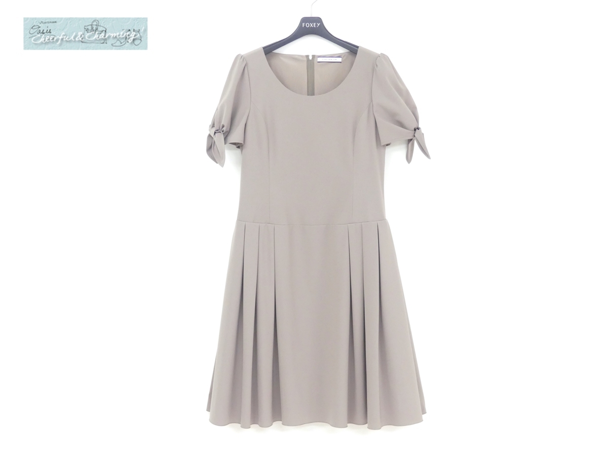 FOXEY NEWYORK ワンピース ドレス レディシック 40 ブラウン ウォータープルーフ 袖口リボン '20年DM掲載商品 40708 の落札情報詳細| ヤフオク落札価格情報 オークフリー