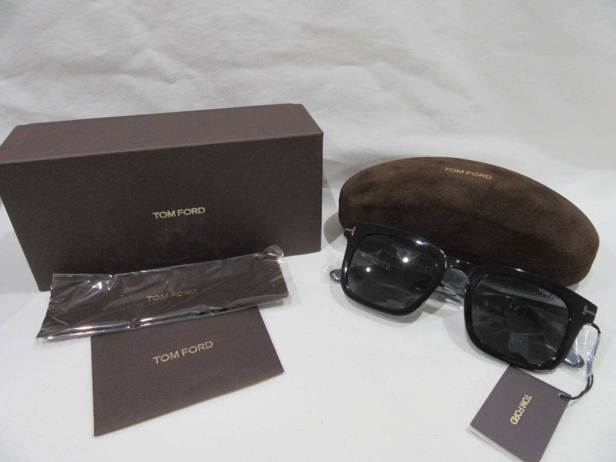 【未使用に近い】未使用 TOM FORD トムフォード サングラス Dax TF751-N 01A 50 22 145 3 アウトレット同等品 ...