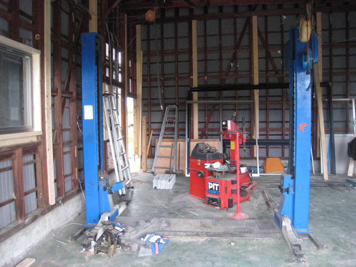 5388 中古 2柱リフト 二柱リフト ワイドタイプ アルティア ニッサルコ LM8202-0000 チェーン式 Cap3200kg ビシャモン 自動車整備機械工具 の落札情報詳細| ヤフオク ...