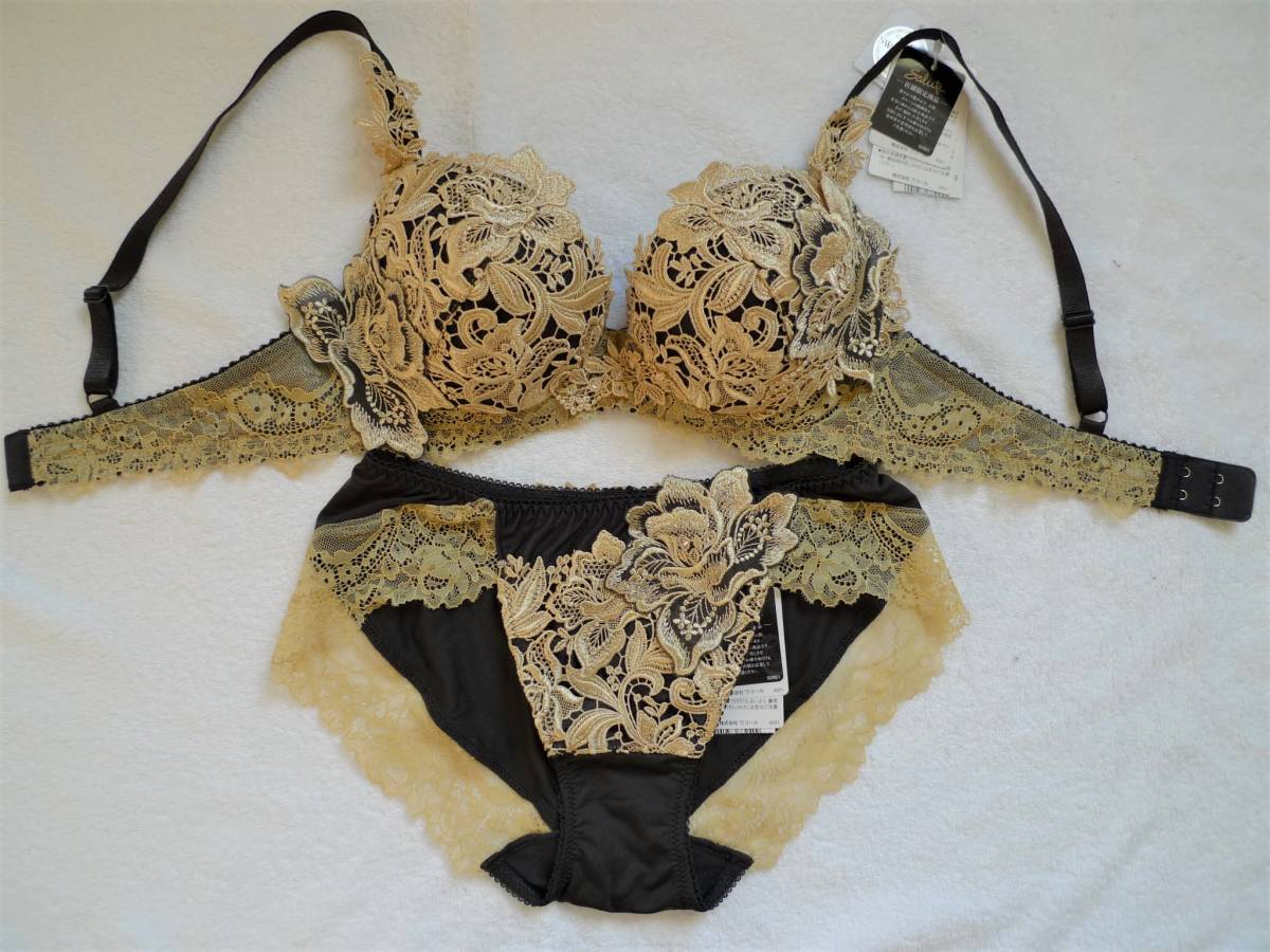 【未使用】ワコール♪サルート 【世界遺産～バチカン市国】 19G OB D65&ショーツM♪ P-up ＜店舗限定＞の落札情報詳細 - ヤフオク落札価格検索 オークフリー