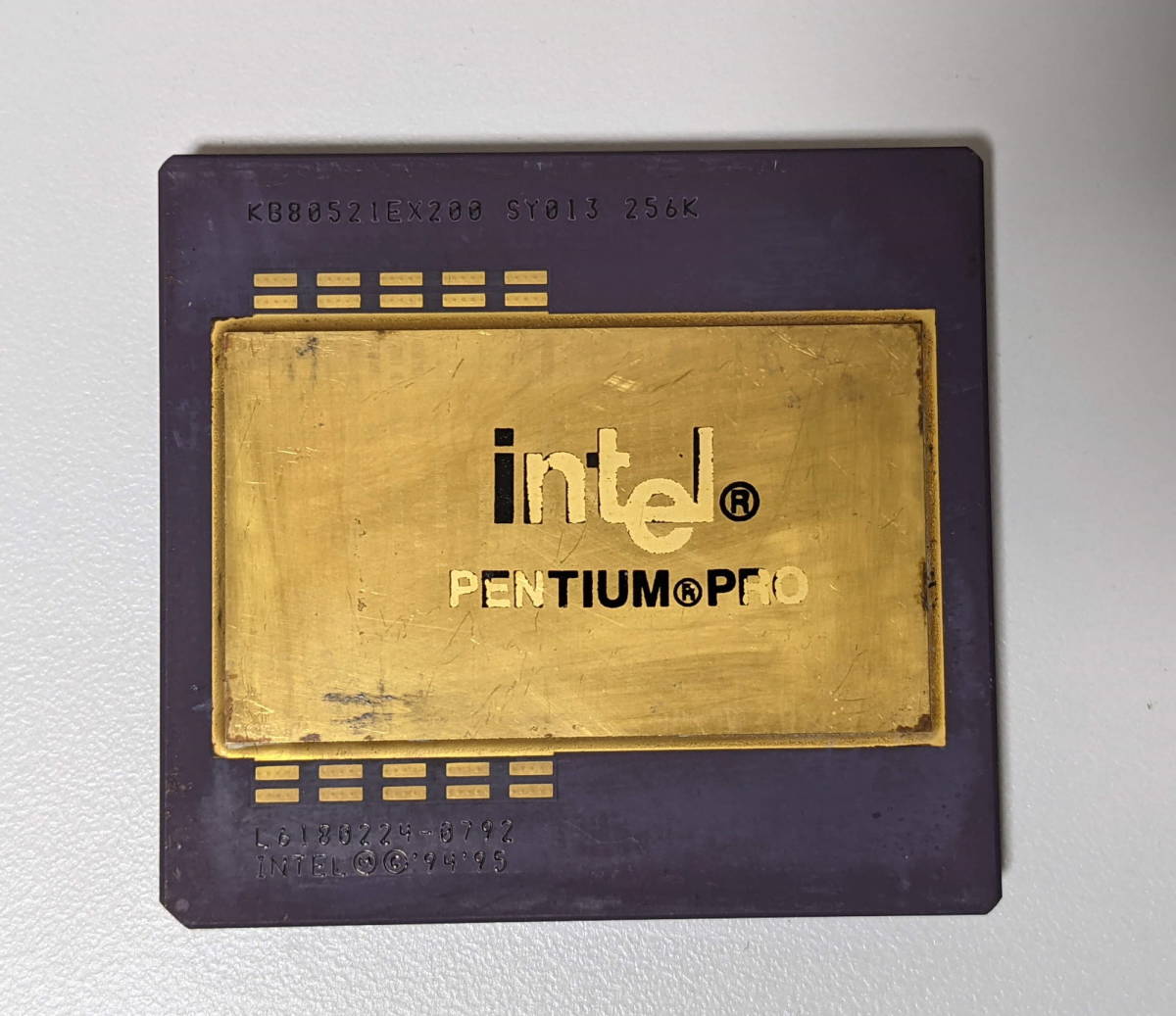 【全体的に状態が悪い】Intel Pentium Pro 200MHz SY013 256K Socket8の落札情報詳細 - ヤフオク落札 ...
