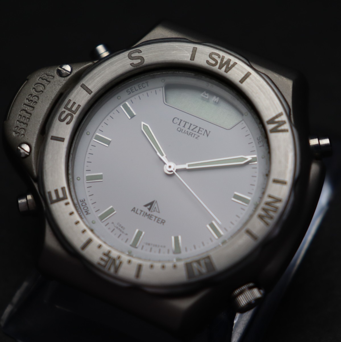 【目立った傷や汚れなし】CITIZEN ALTIMETER シチズン アルティメーター C040-088450Y クォーツ デジアナ ジャンク ...