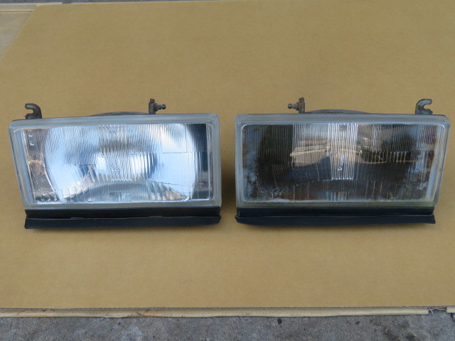 【中古】Z31 / 輸出用4灯ヘッドライトkit【B-26】 検索 Z31 HZ31 HGZ31 GZ31 PGZ31 PZ31 VG30 ...