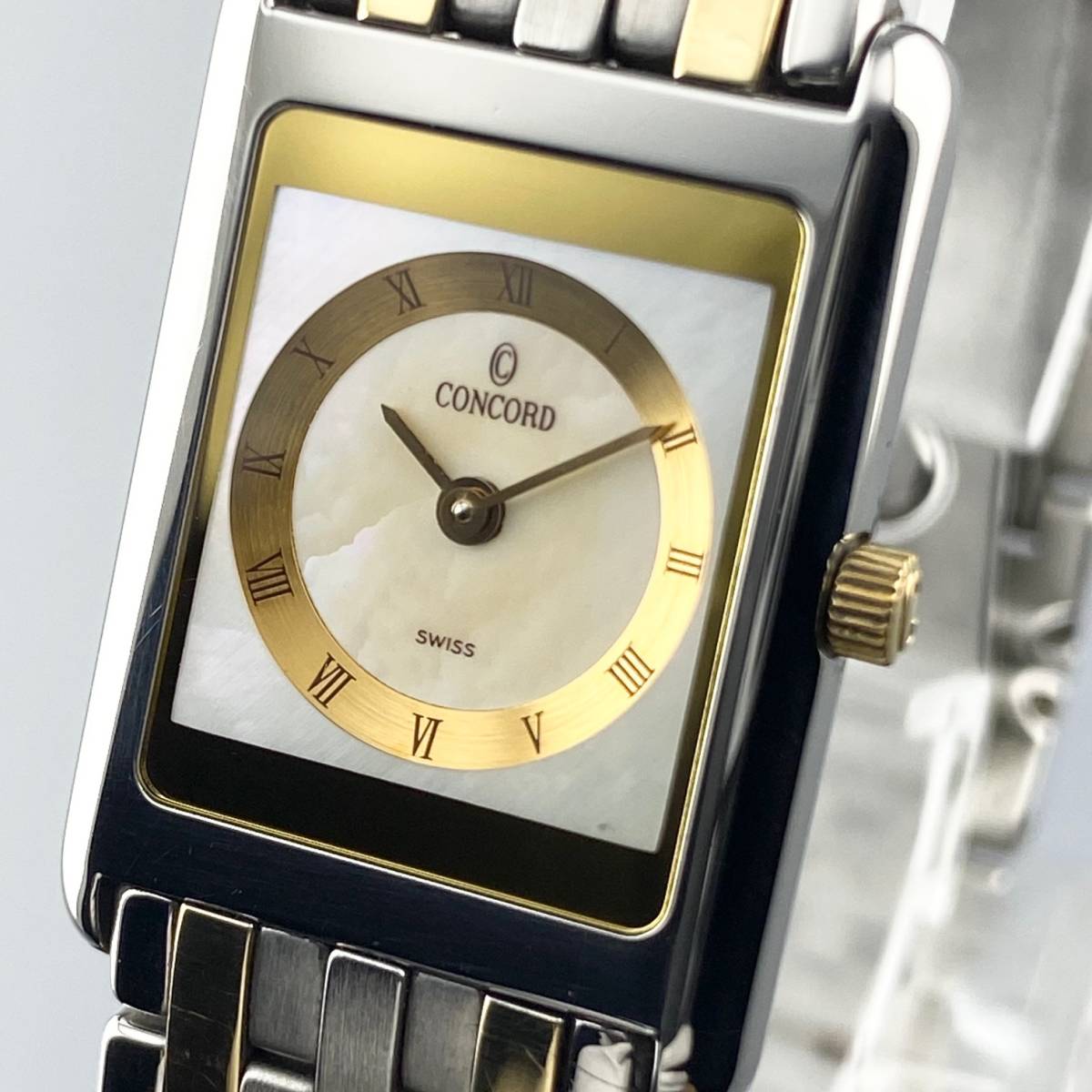 【目立った傷や汚れなし】【1円〜】CONCORD コンコルド 腕時計 レディース 14.C1.669 デリリューム ホワイトシェル文字盤 ゴールド スクエア 可動品の落札情報詳細 ...