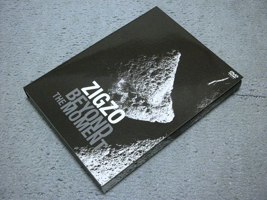 【目立った傷や汚れなし】[ライブ会場限定/定価\6,800円][DVD 3枚組] ZIGZO BEYOND THE MOMENTの落札情報詳細 - Yahoo!オークション落札価格検索 オークフリー